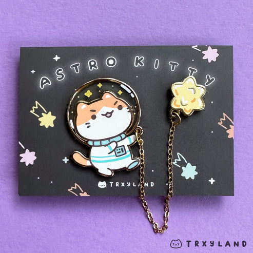 Astro Kitty Chain-link Enamel Pin / Astro Kitty Series - TRXYLAND